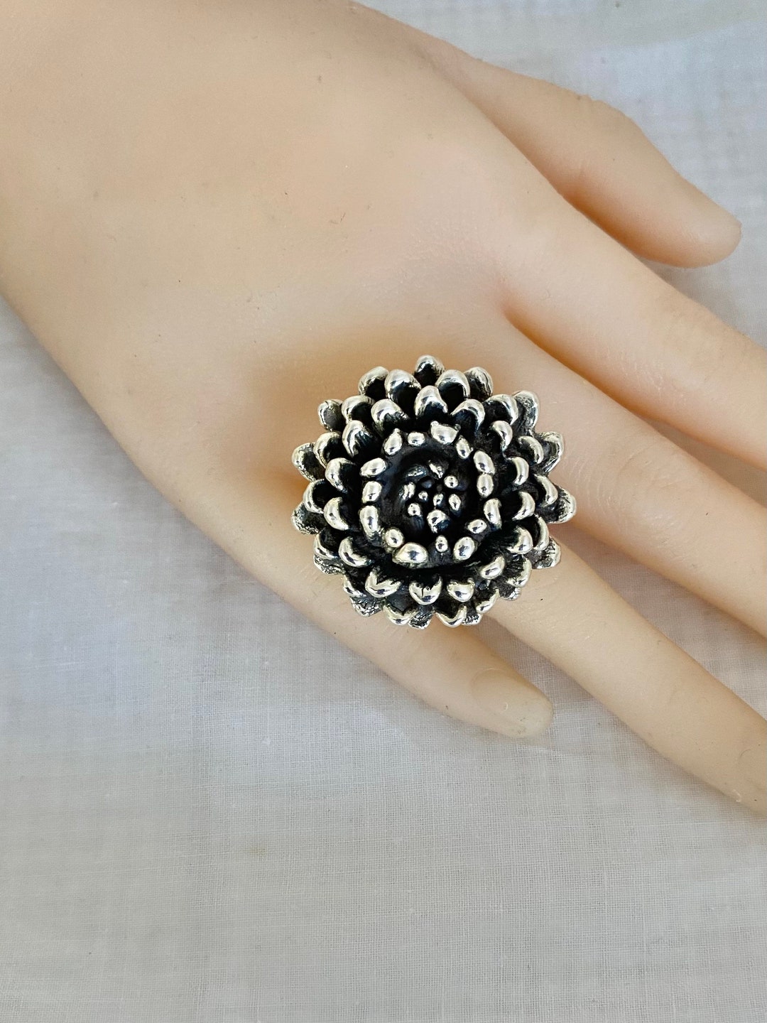Hugh Flower Puffy Statement Ring Sterlingsilver 925 Made Thailand ...
