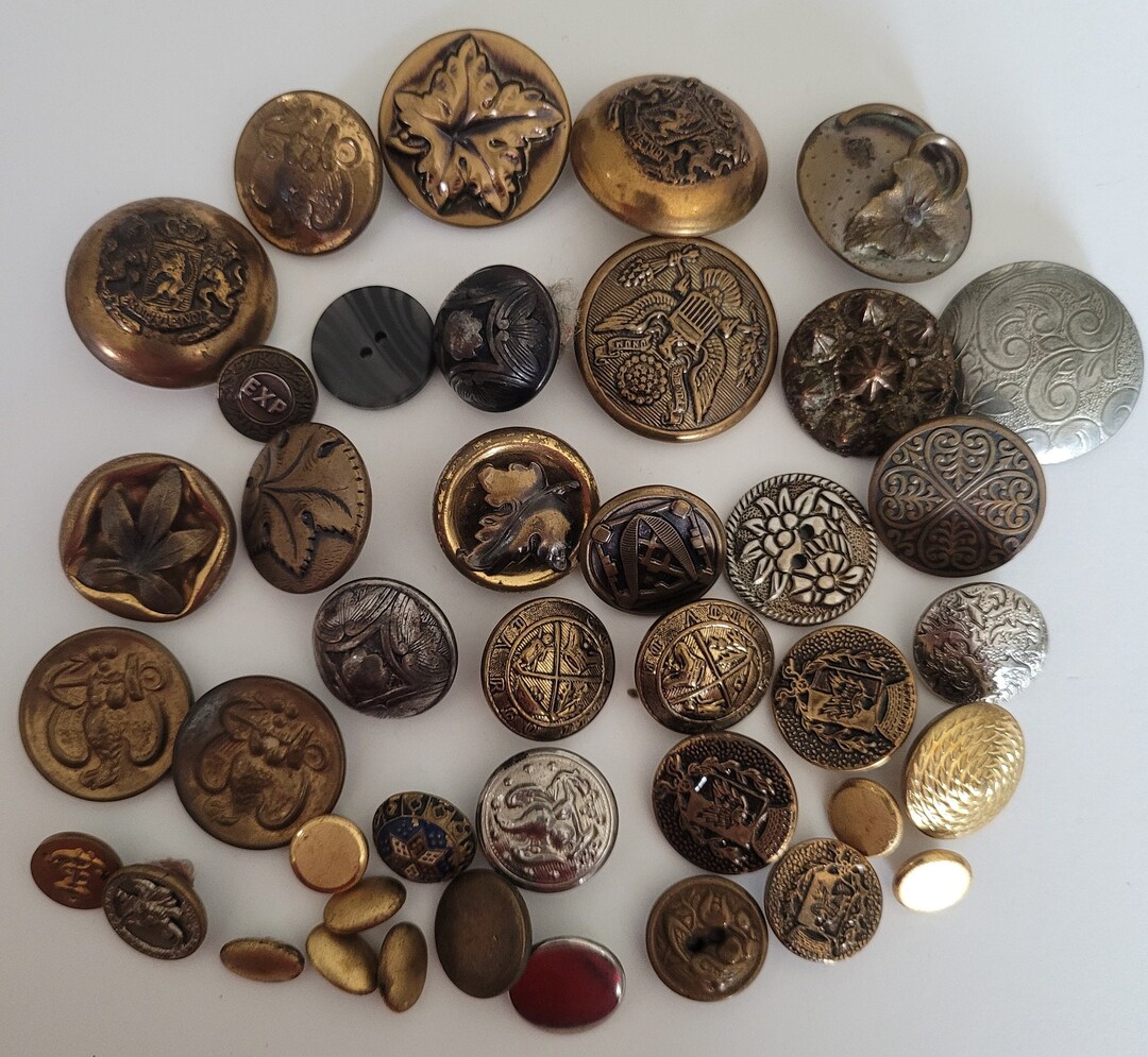 Vintage 1930s 1980s All Metal Buttons 35 Plus Pieces Deco Patterned ...