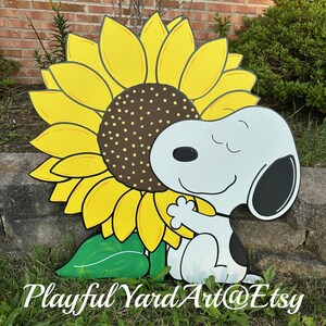Snoopy With Sunflower Peanuts Yard Art - Etsy