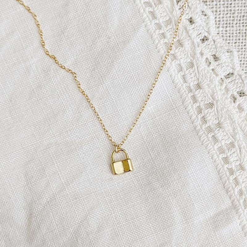 Padlock Necklace - Etsy