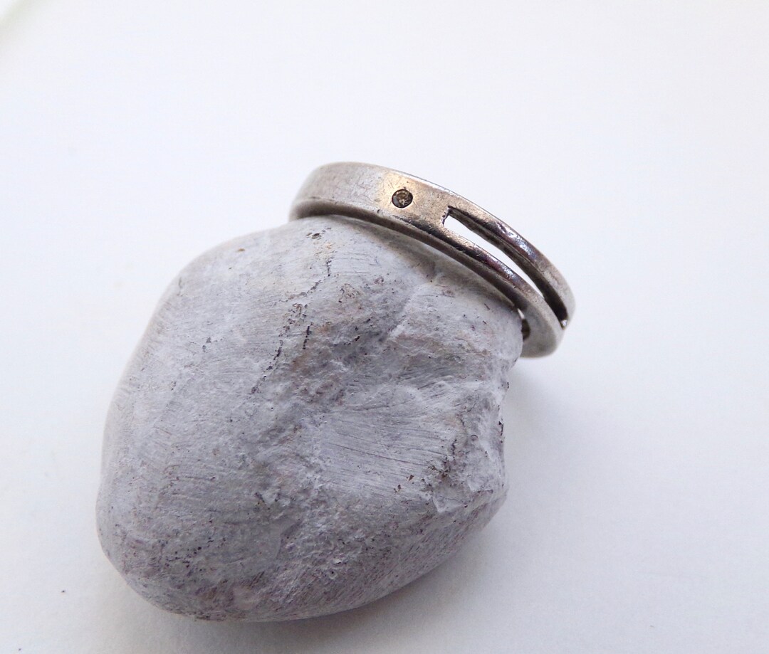 Diamond & Sterling Vintage Silver Ring Cut Out Band Ring - Etsy