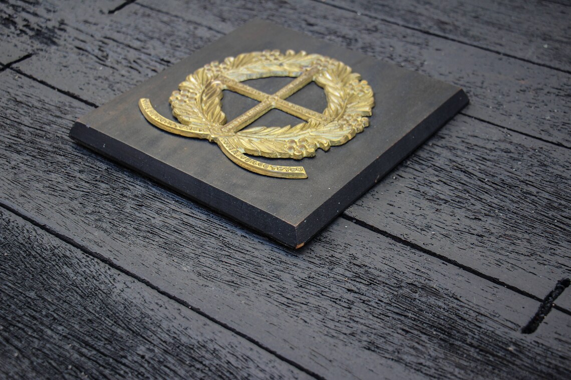 Vintage TERRA SANCTA GUILD Crest Plaque / Wall Hanging 1968 Brass Mid ...