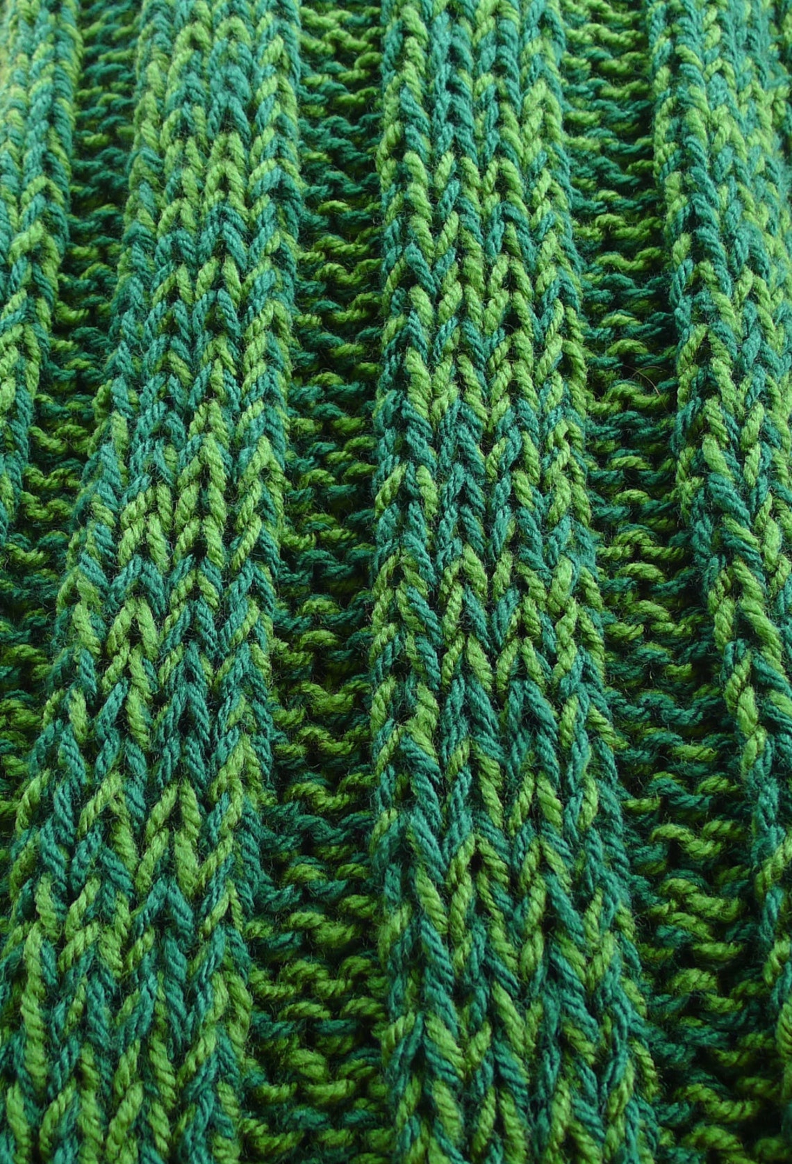 Green Hand Knitted Scarf. Mens Wool Scarf. Womens Winter Wrap. Chunky ...