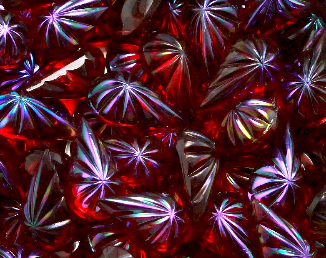 Vintage 10x6 Pear Teardrop Ruby Siam Red AB Textured Carved Design ...
