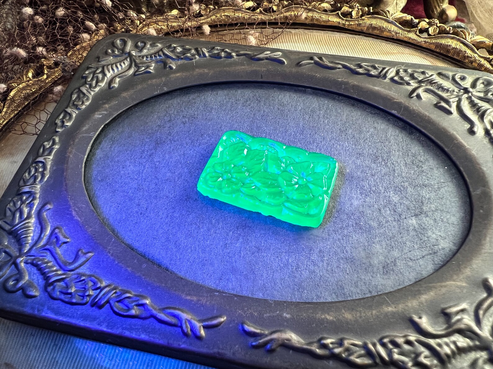 RARE Uranium Glass Jade Floral Vintage Cabochon 27x18 - Etsy