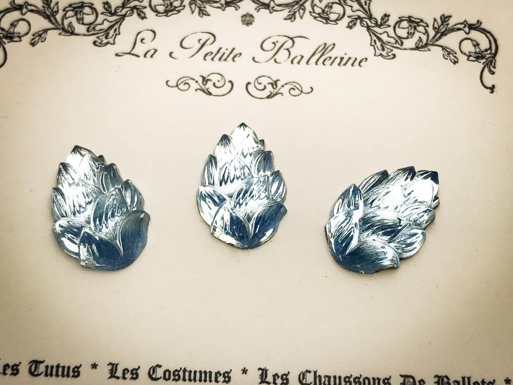 14x10 Sapphire Blue Pinecone Leaf Shape Pear Cabochon - Etsy