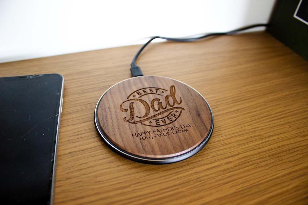 Personalized Wireless Phone Charger. Custom Engraved iPhone Charging ...