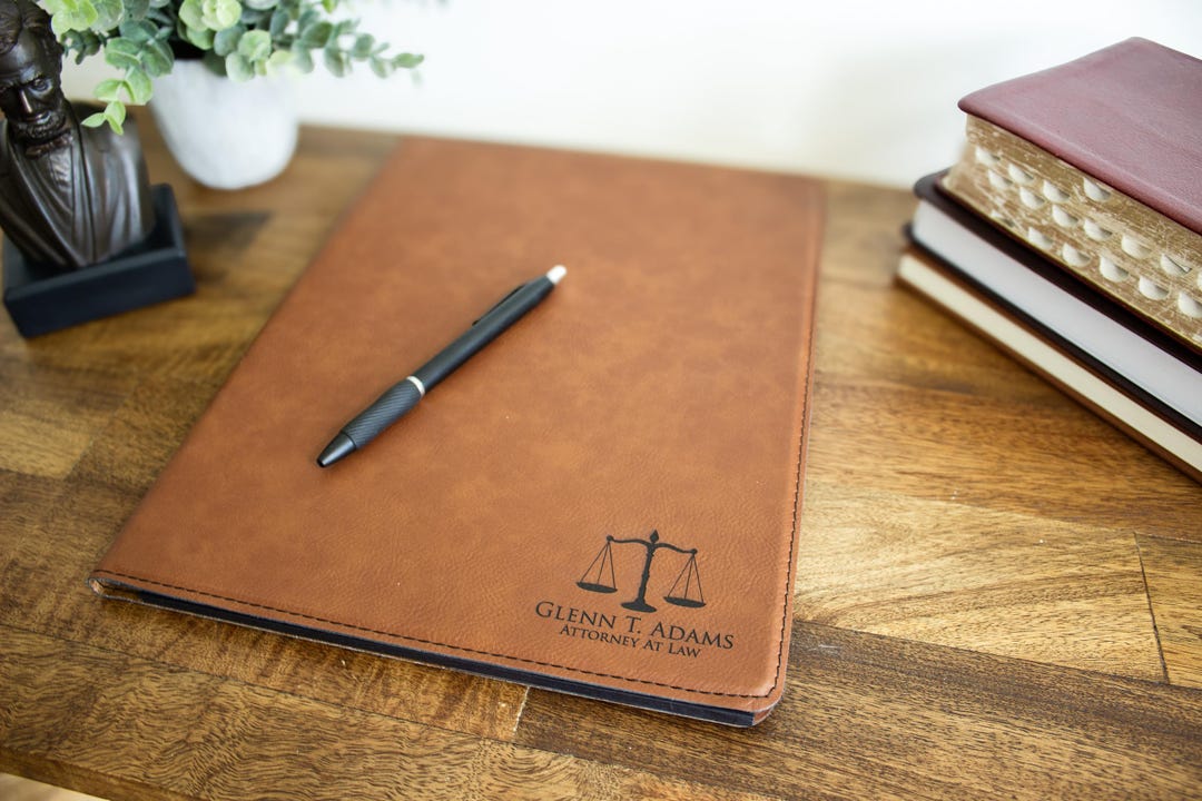 Personalized Padfolio for Lawyer, Custom Engraved Padfolio for Attorney ...