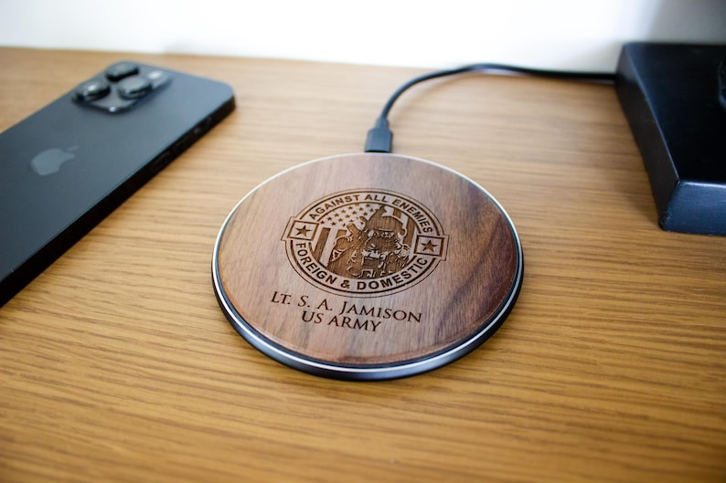Personalized Wireless Phone Charger. Custom Engraved iPhone Charging ...