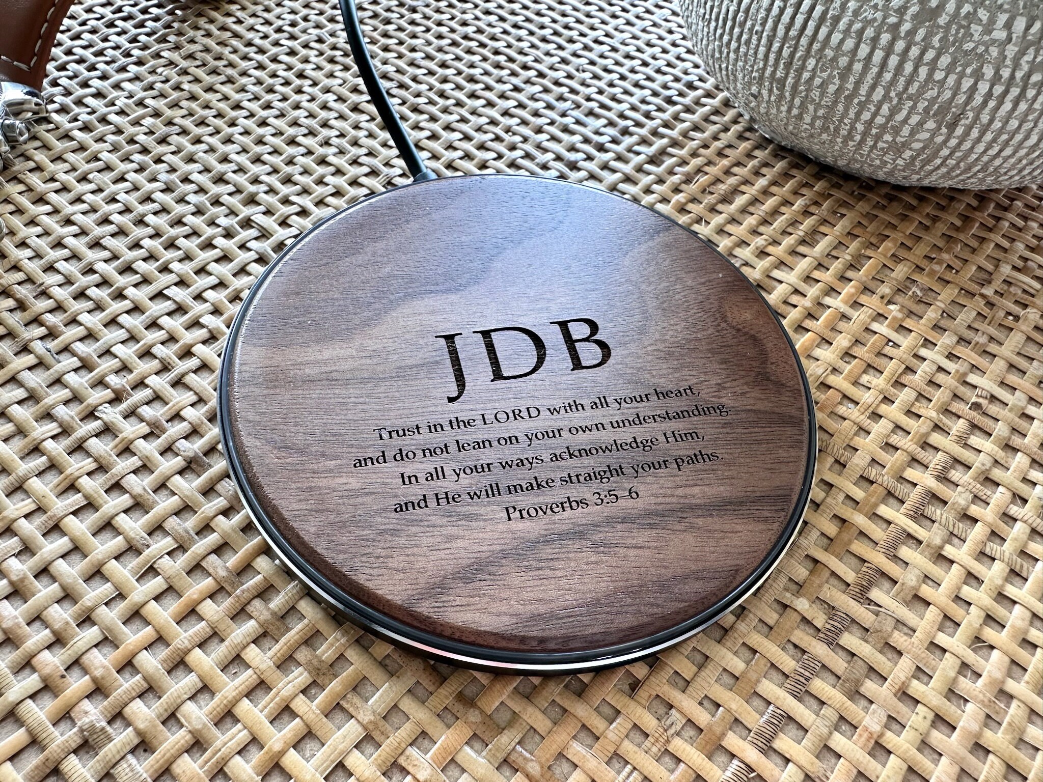 Personalized Wireless Phone Charger. Custom Engraved iPhone Charging ...