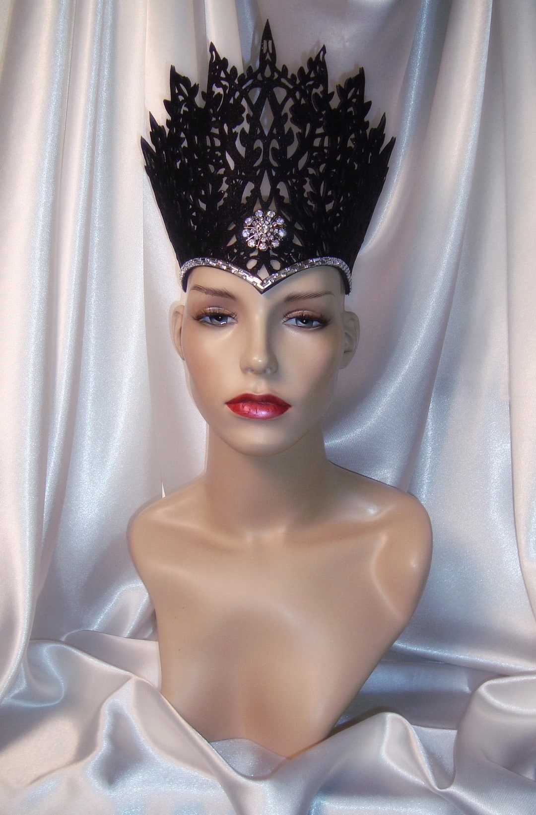 Black Crown, Evil Queen Crown, Queen Ravenna Crown, Regina Crown, Evil ...