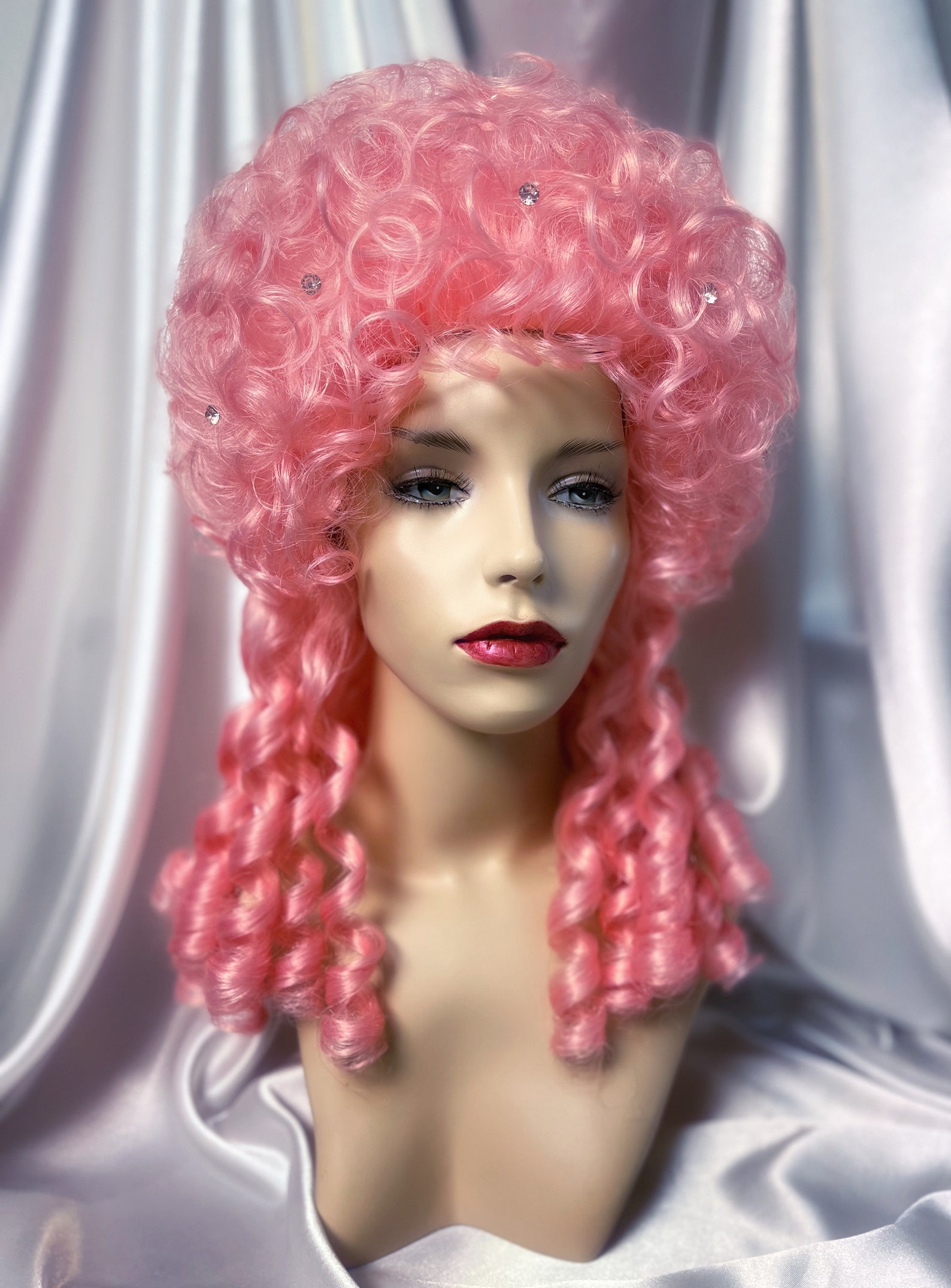 Marie Antoinette Wig, Kirsten Dunst Marie Antoinette Wig, Pink Rococo ...