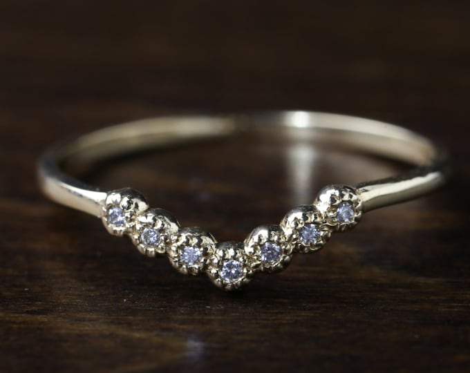 Diamond Curved Nesting Wedding Ring, Unique Wedding Band, V Shape ...