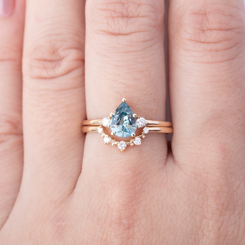 Dainty Diamond Nesting Ring Curved Shape Wedding Band Unique - Etsy