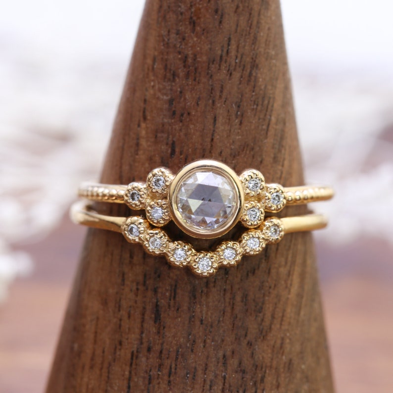 Diamond curved nesting wedding ring unique wedding band v | Etsy