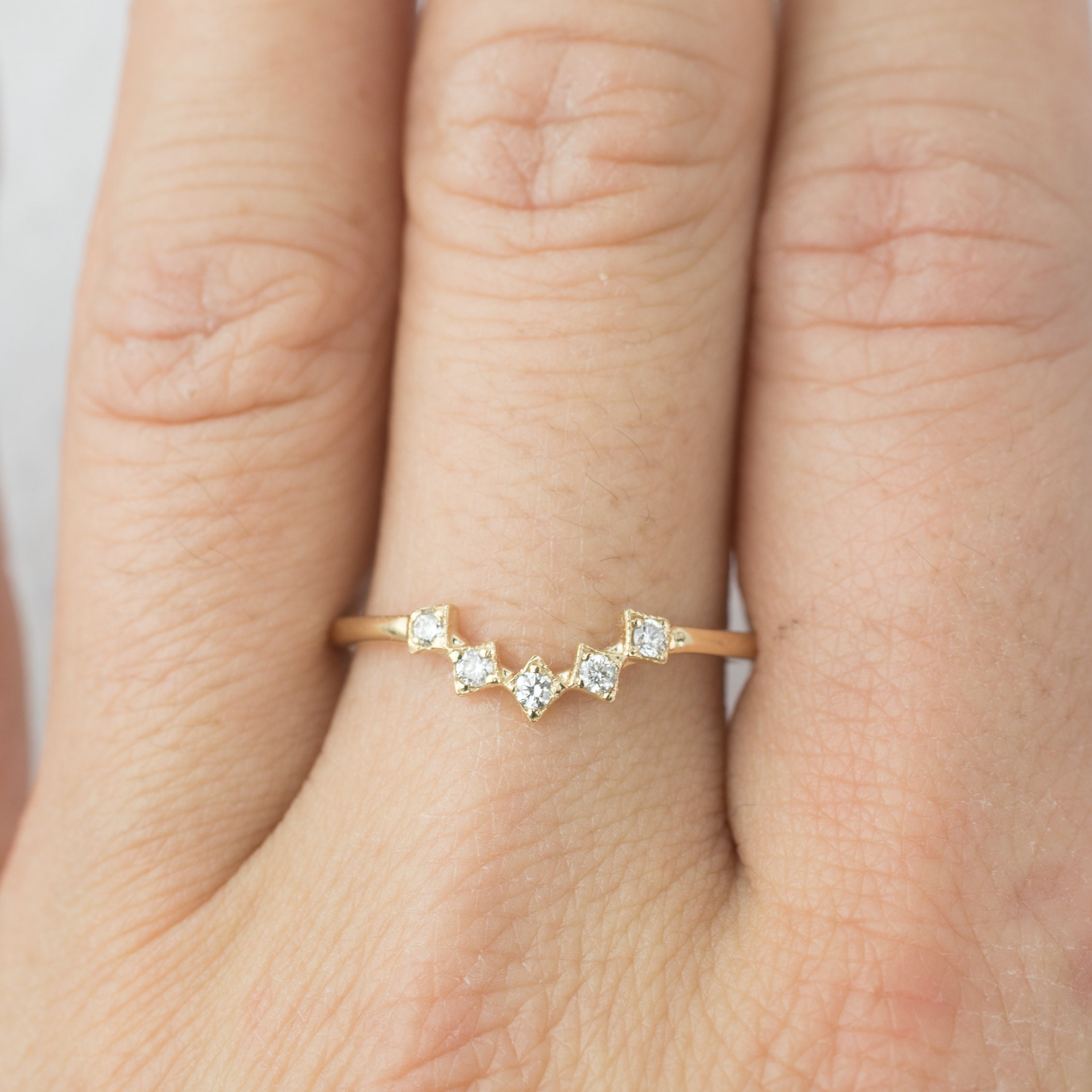 Diamond curved nesting wedding ring v shape wedding band | Etsy