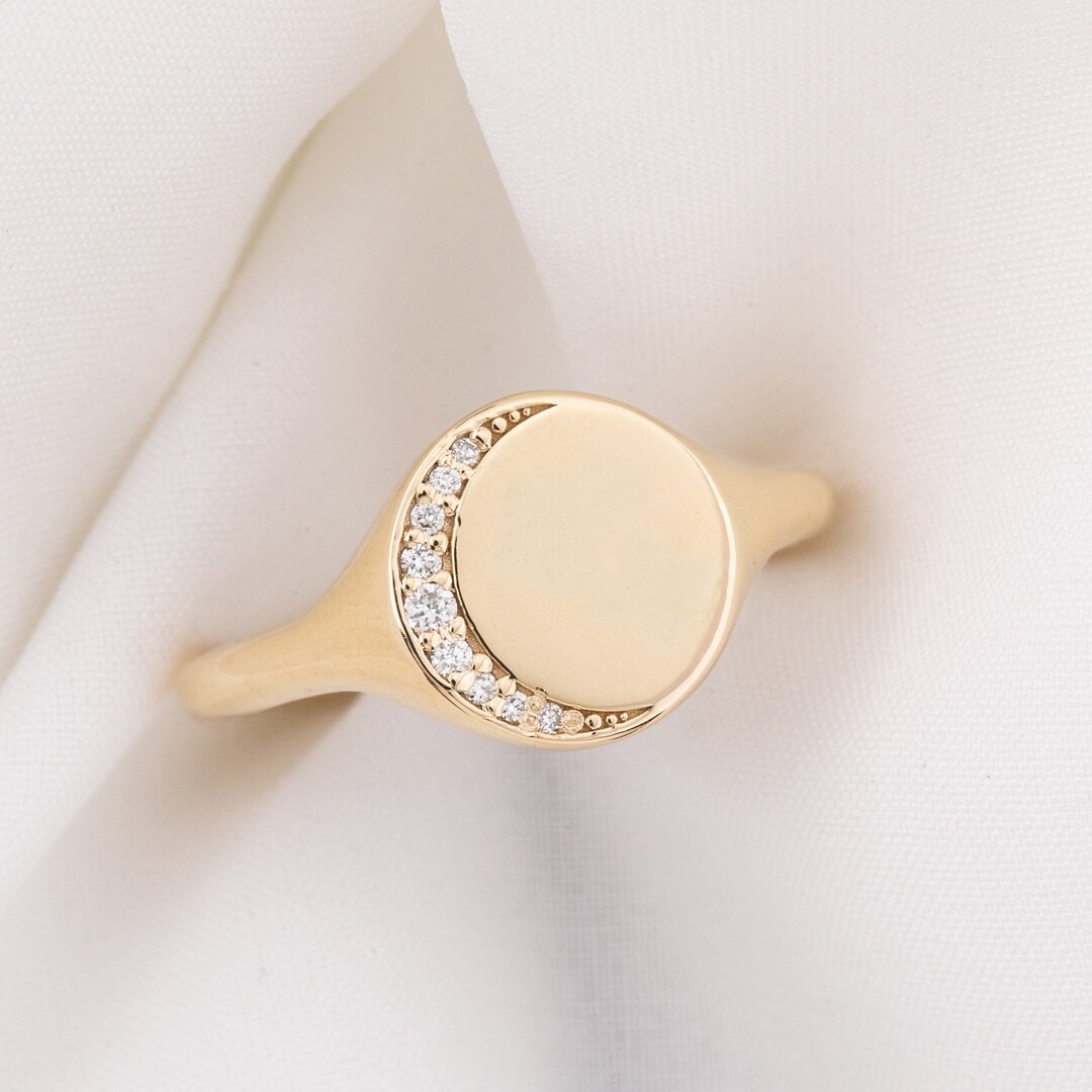 Round Initial Signet Ring 14k Solid Gold, Custom Engraving Initial 10mm ...