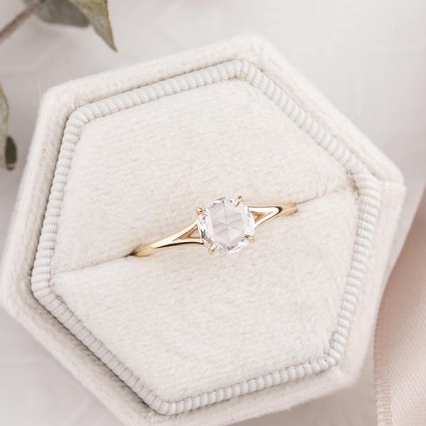 Simple Engagement Ring - Etsy