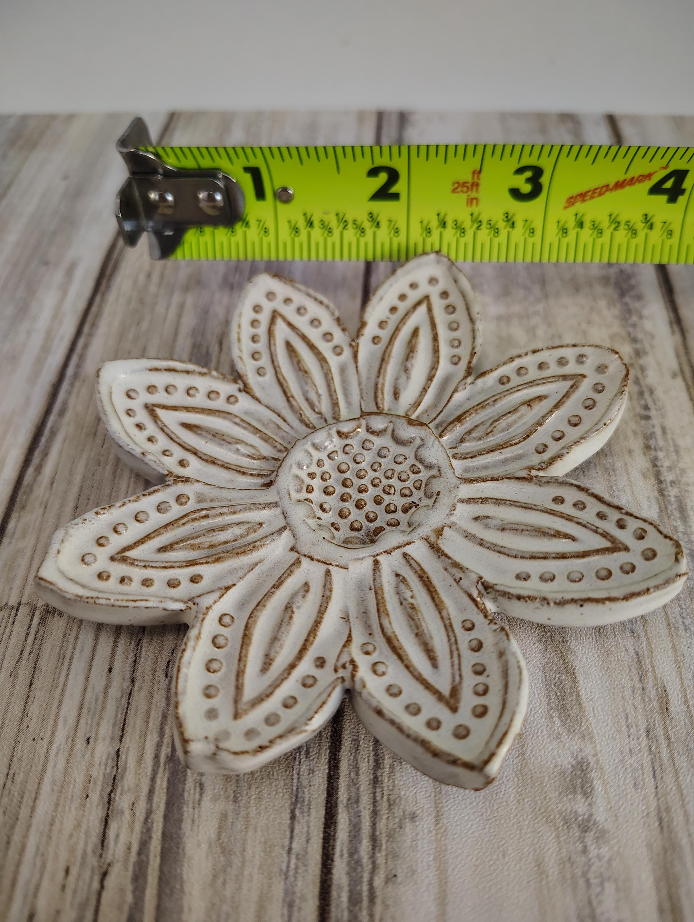 Ceramic Flower Ring Dish / Handmade - Etsy