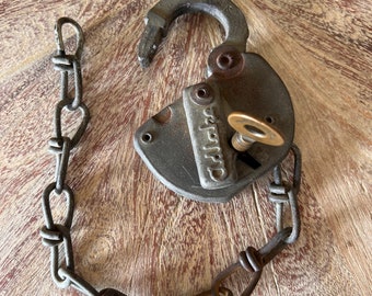 Adlake Padlock - Etsy