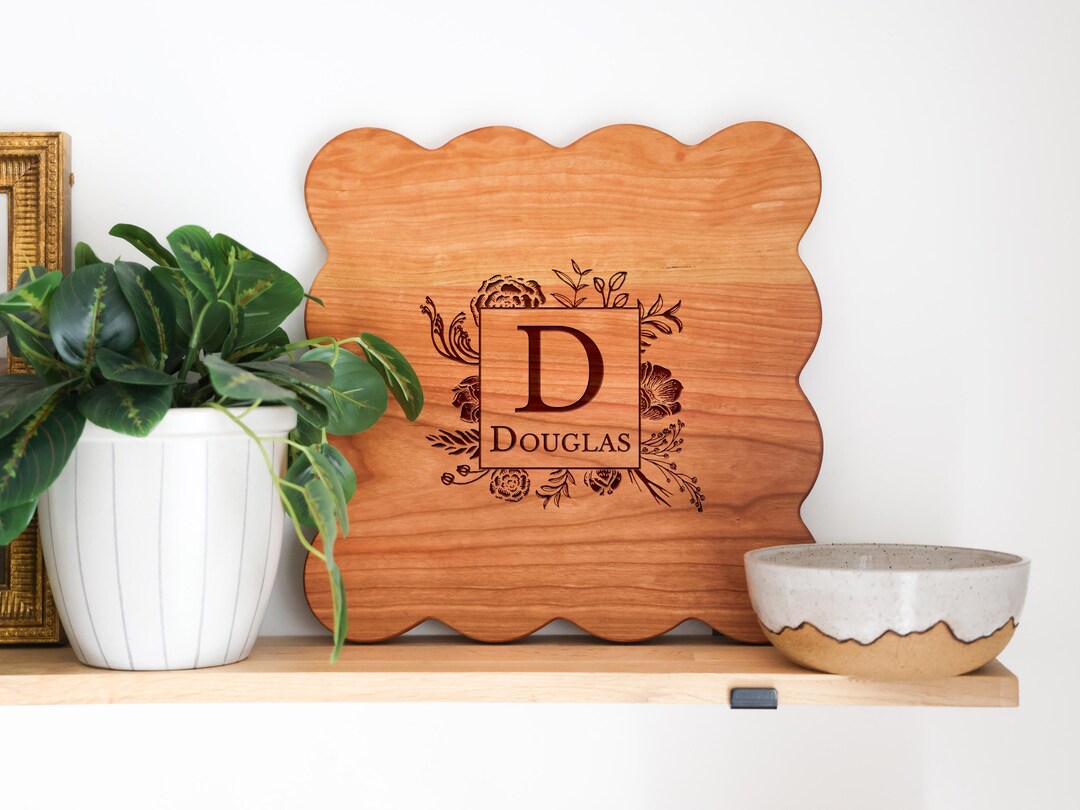 Scallop Cutting Board Personalized | Monogrammed Scallop Cutting Board ...