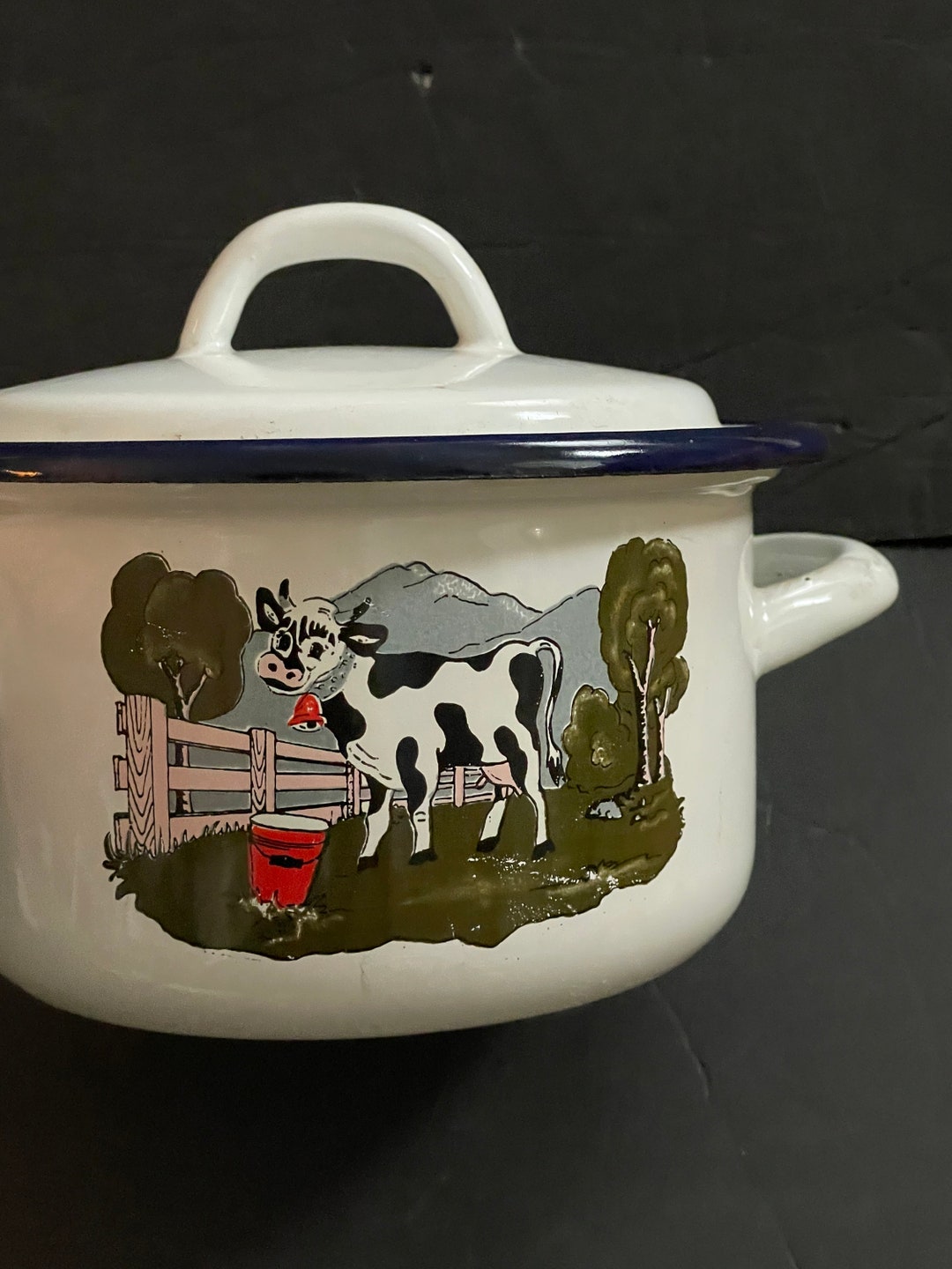 Vintage French Enamel Lidded Pot, Cows - Etsy