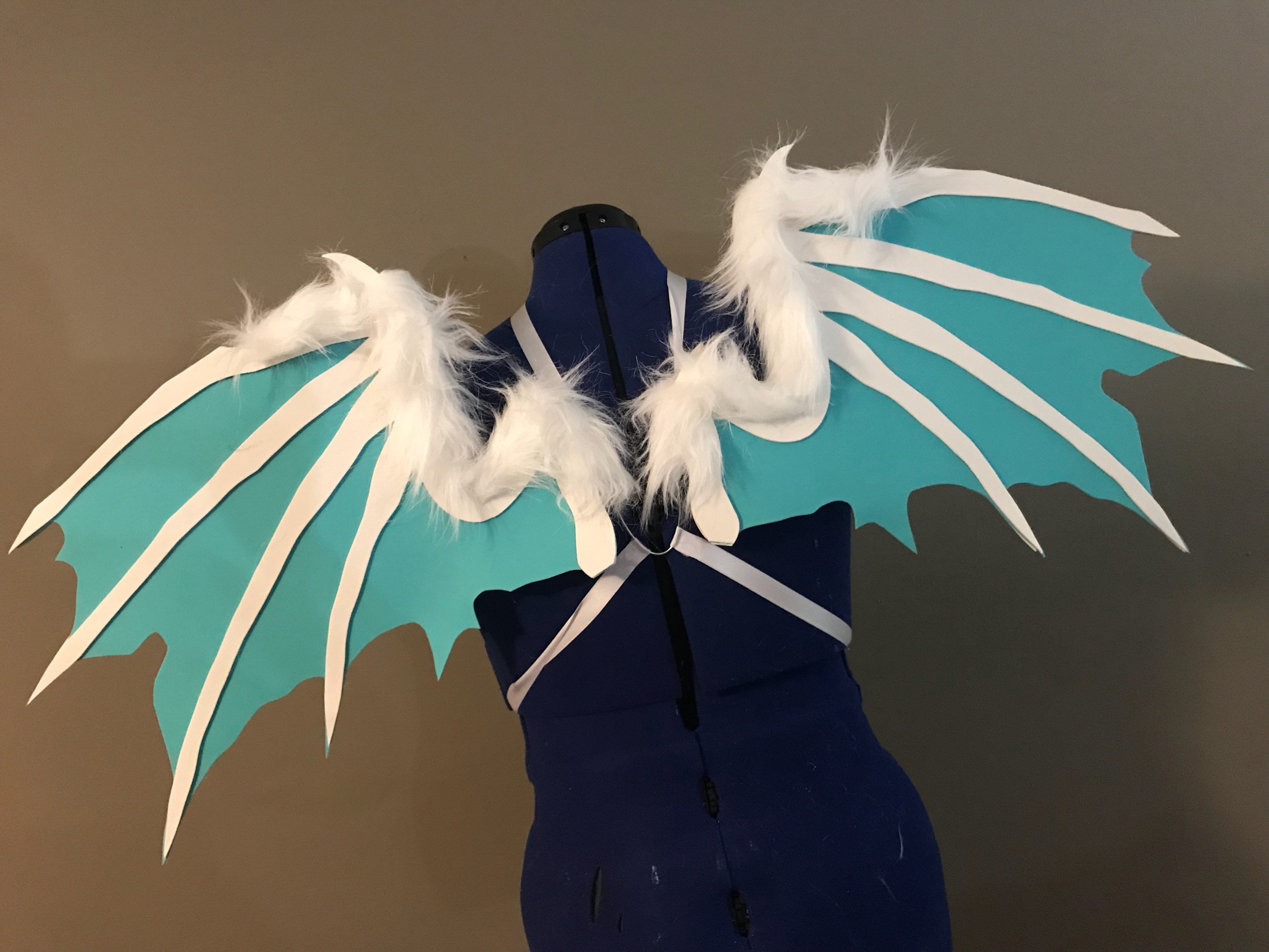 Realistic White and Blue Fuzzy Dragon Cosplay Wings - Etsy