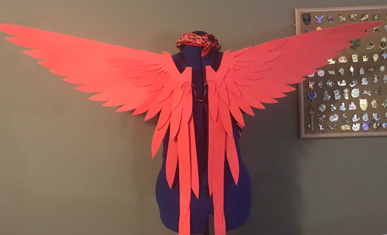 Realistic Red Tailed Bird Cosplay Wings - Etsy