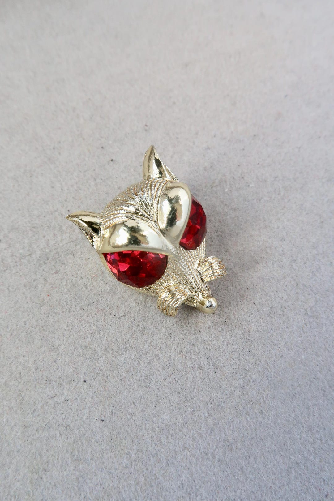 Vintage NEMO Gold Red Eye Fox Brooch - Etsy