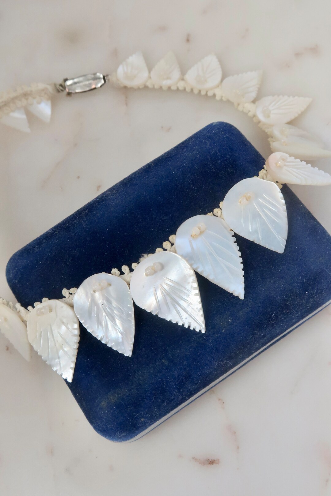 Vintage Genuine Mother of Pearl Leaf Choker Necklace Leaf - Etsy