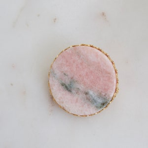 Vintage Pink Gemstone Circle Brooch - Etsy