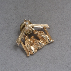 Vintage Gold Nativity Scene Star Lapel Pin - Etsy