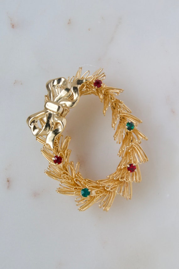 vintage crystal wreath brooch - Gem