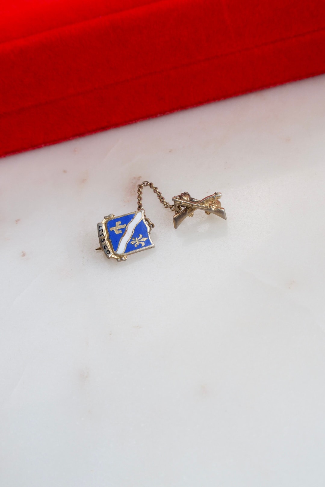 Vintage Military Rifle Gun Pin Brooch Shield Pin - Etsy