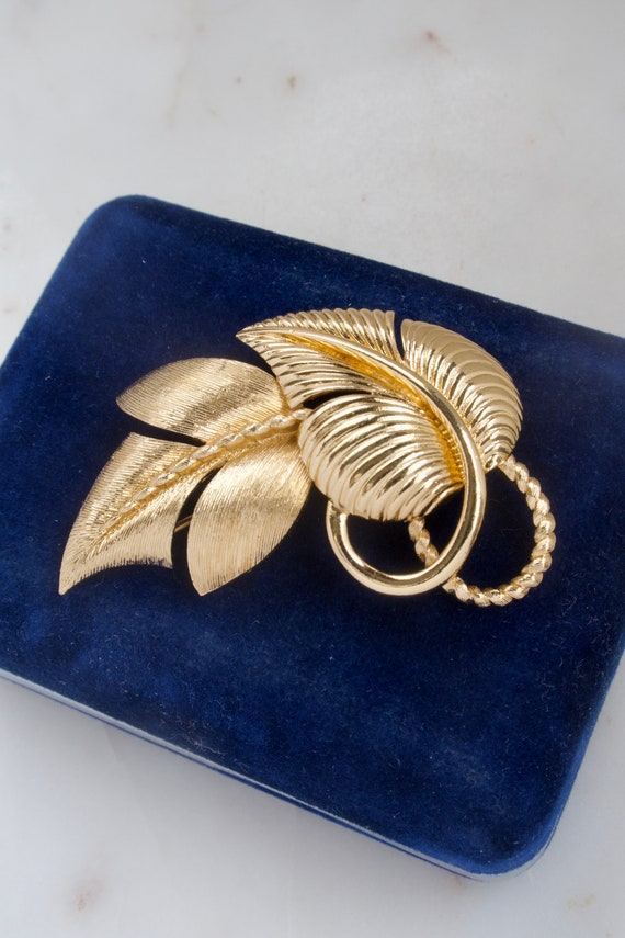 monet vintage leaf - Gem