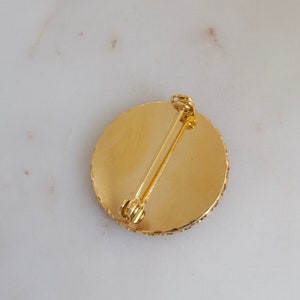 Vintage Pink Gemstone Circle Brooch - Etsy