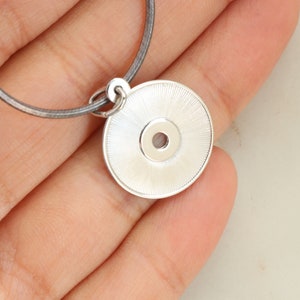 Sterling Silver Round Pendant Necklace - Etsy