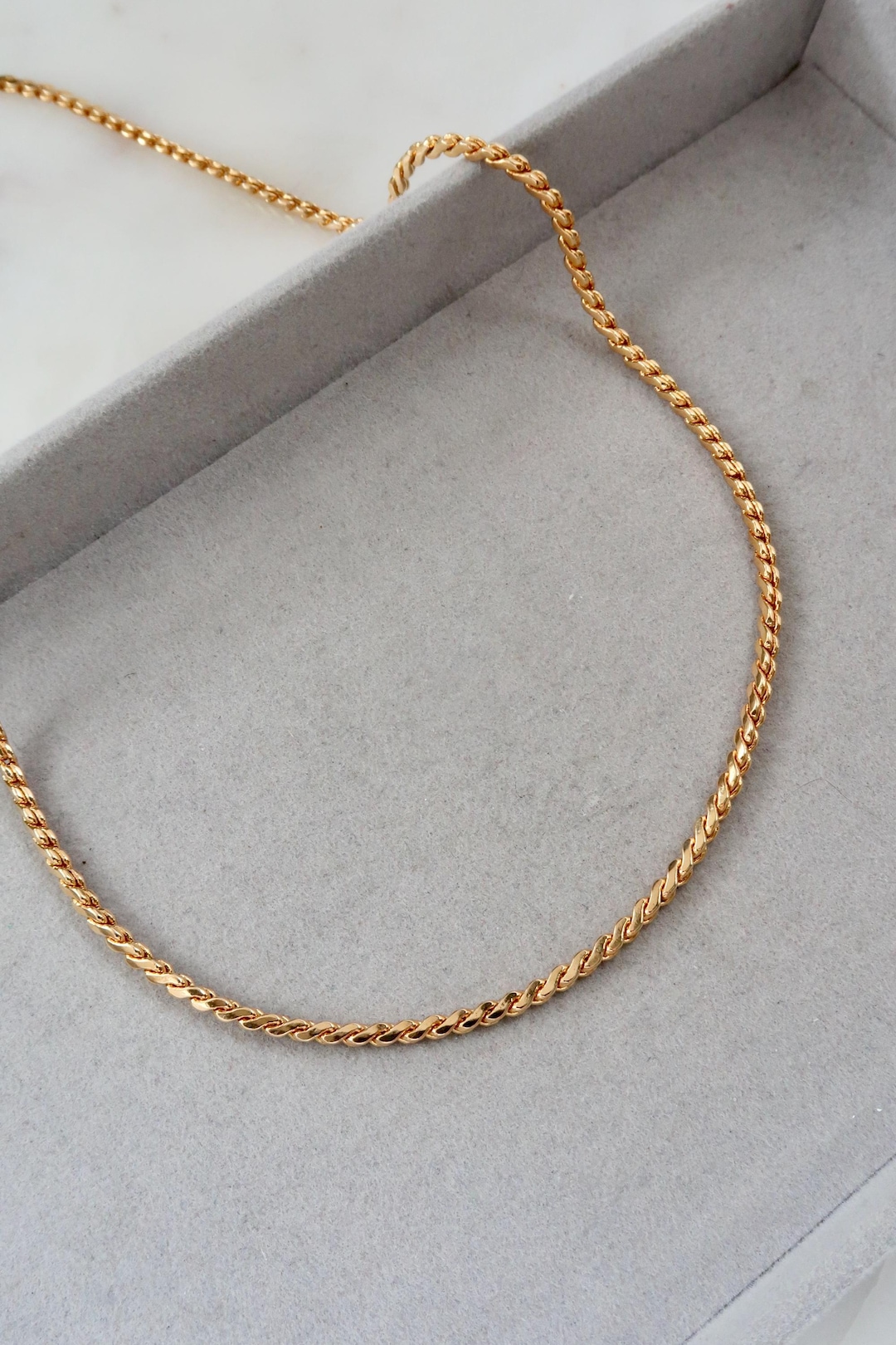 Vintage 1978 Artistry Amway Gold Chain Necklace - Etsy