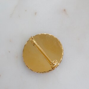 Vintage Pink Gemstone Circle Brooch - Etsy