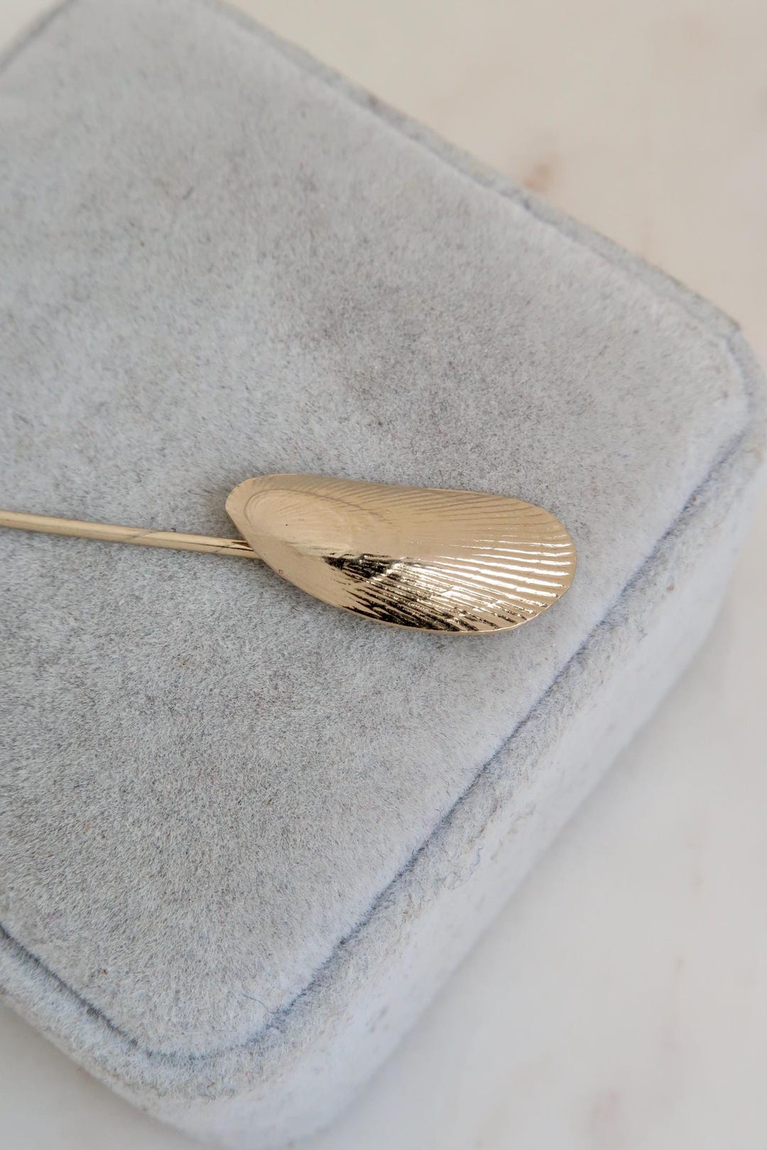 Vintage Gold Shell Stick Pin - Etsy