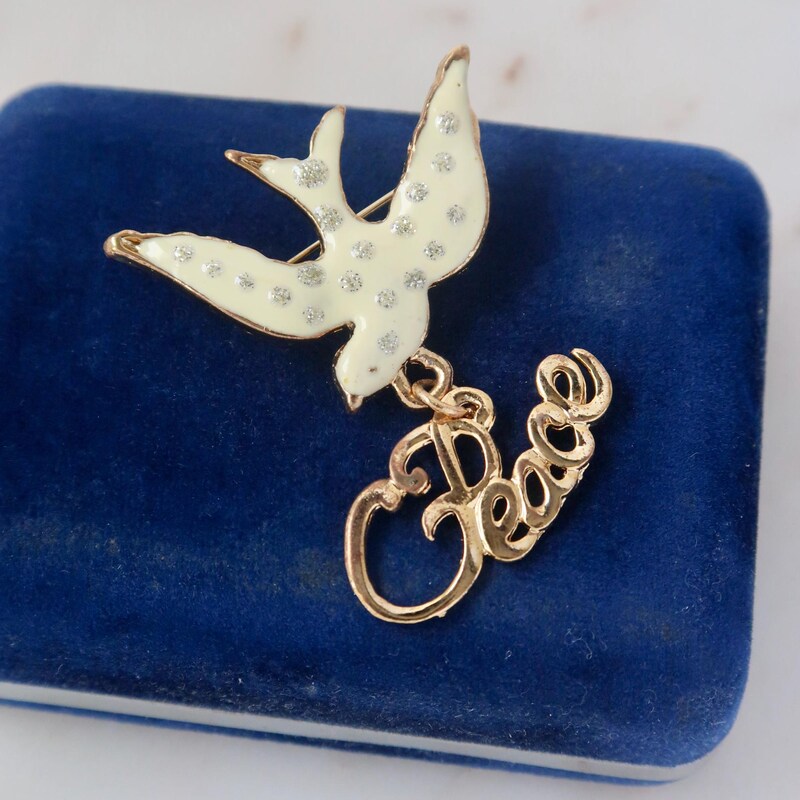 Vintage Peace Dove Brooch - Etsy