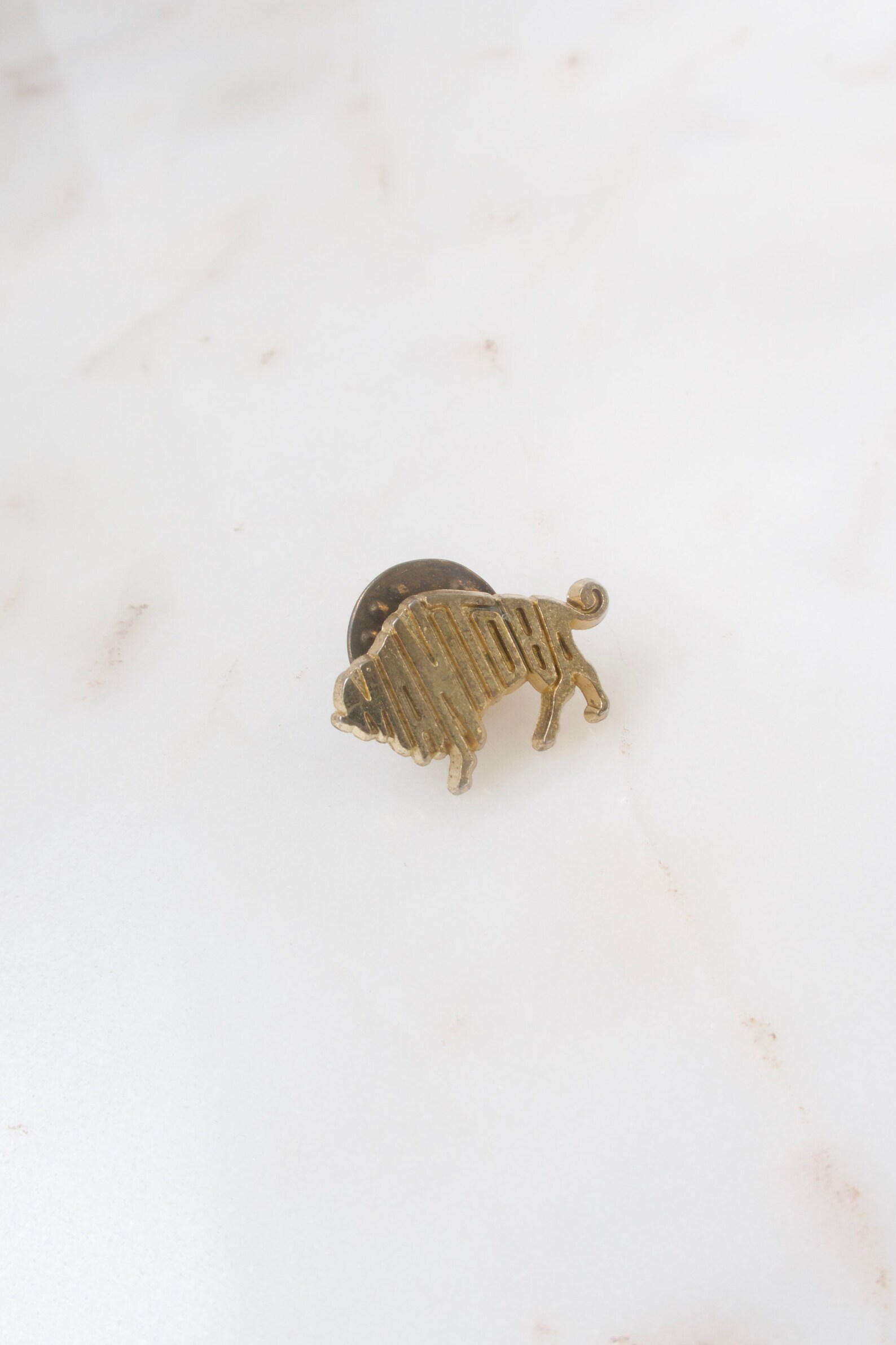 Vintage Manitoba Canada Lapel Pin Bison Pin - Etsy