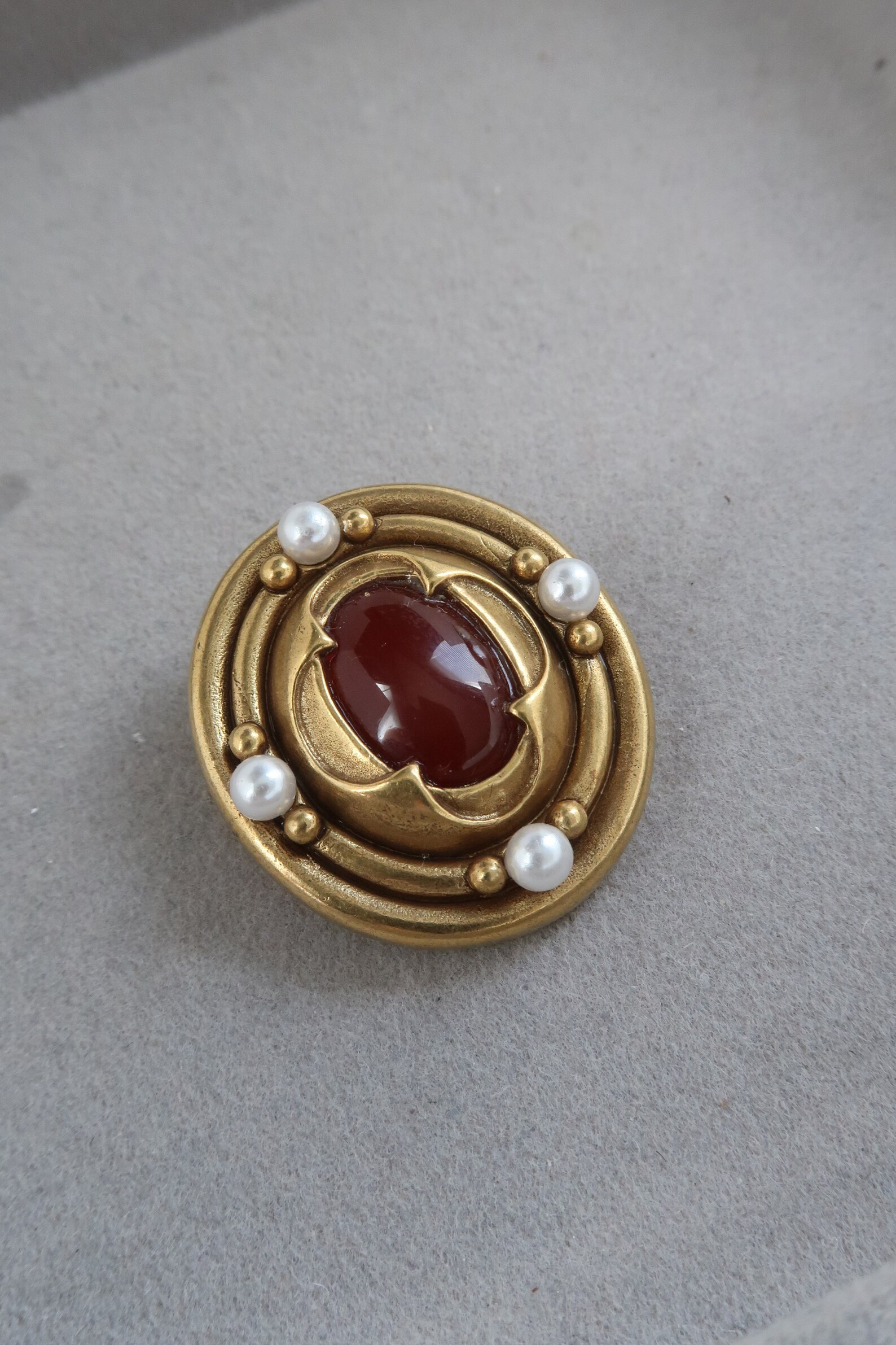 Vintage MMA Gold Pearl Oval Brooch - Etsy
