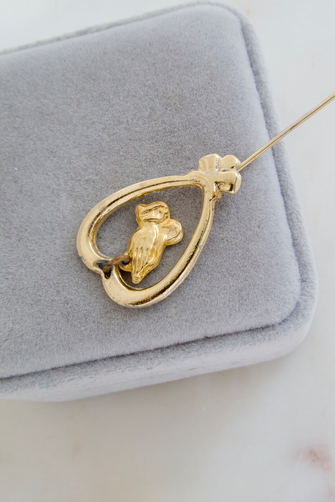 Vintage Gold Praying Hands Stick Pin Religious Stick Pin Praying Hands ...