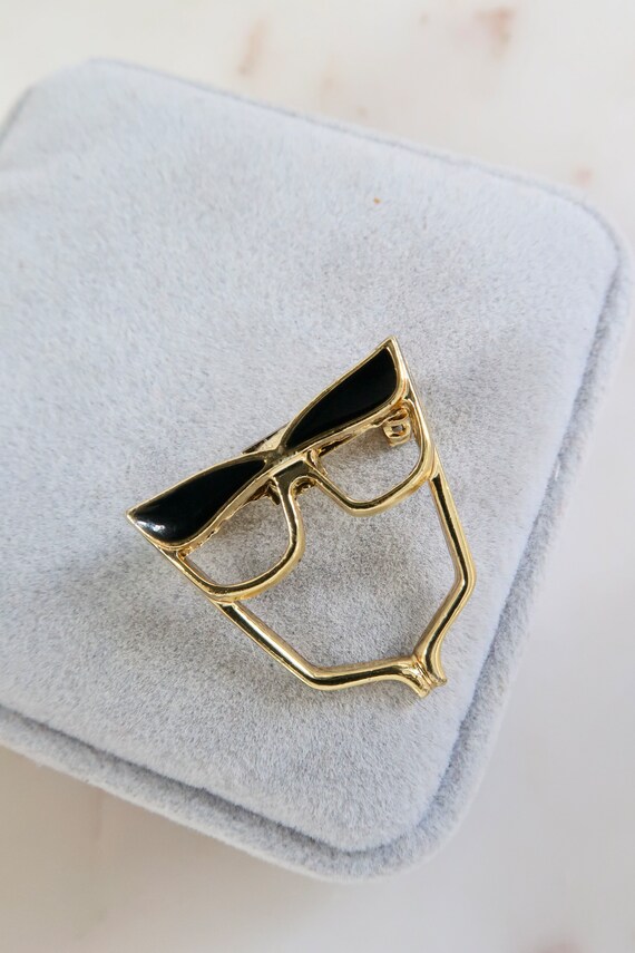 Vintage Gold Eyeglasses Brooch Gem