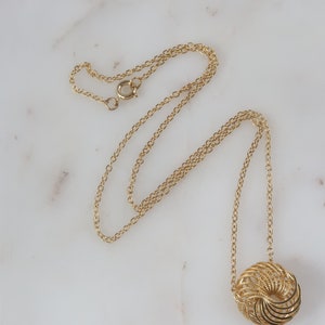 Vintage Gold Spiral Pendant Necklace - Etsy