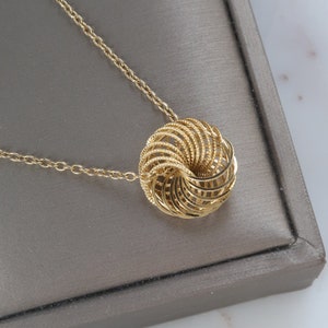 Vintage Gold Spiral Pendant Necklace - Etsy