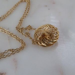 Vintage Gold Spiral Pendant Necklace - Etsy