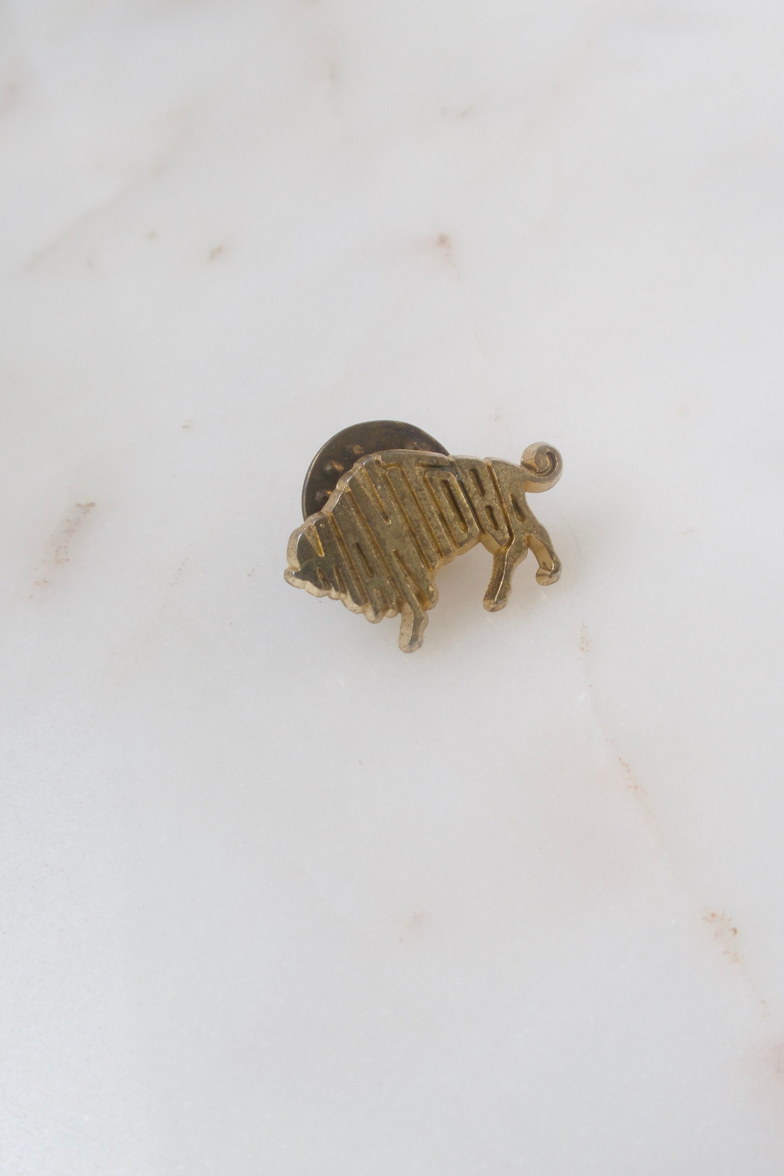 Vintage Manitoba Canada Lapel Pin Bison Pin - Etsy