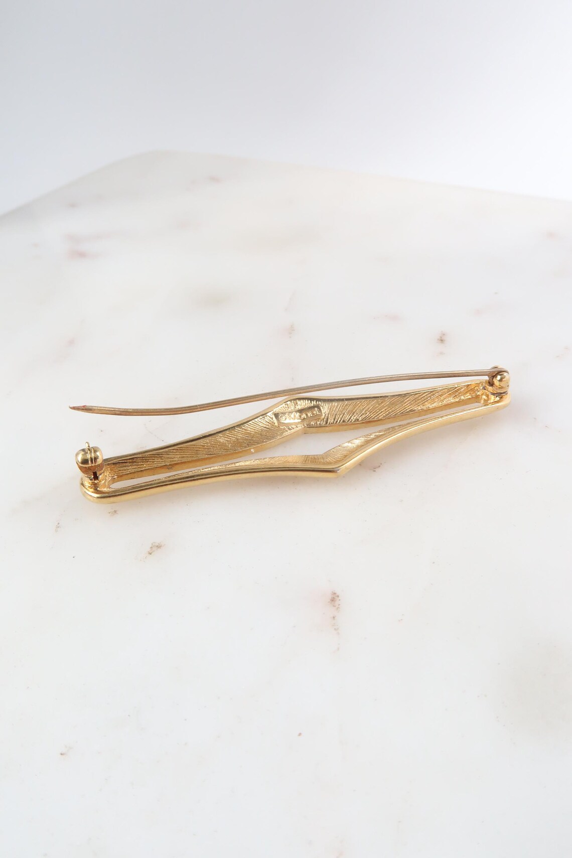Vintage Monet Gold Bar Brooch - Etsy